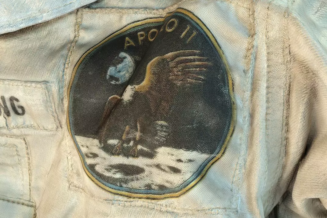 Dina Perayaan 50 Taun Ti saprak badarat di Bulan, Baju Angkasa Neil Armstrong Siap Balik deui ka Pandangan Umum 28759_5