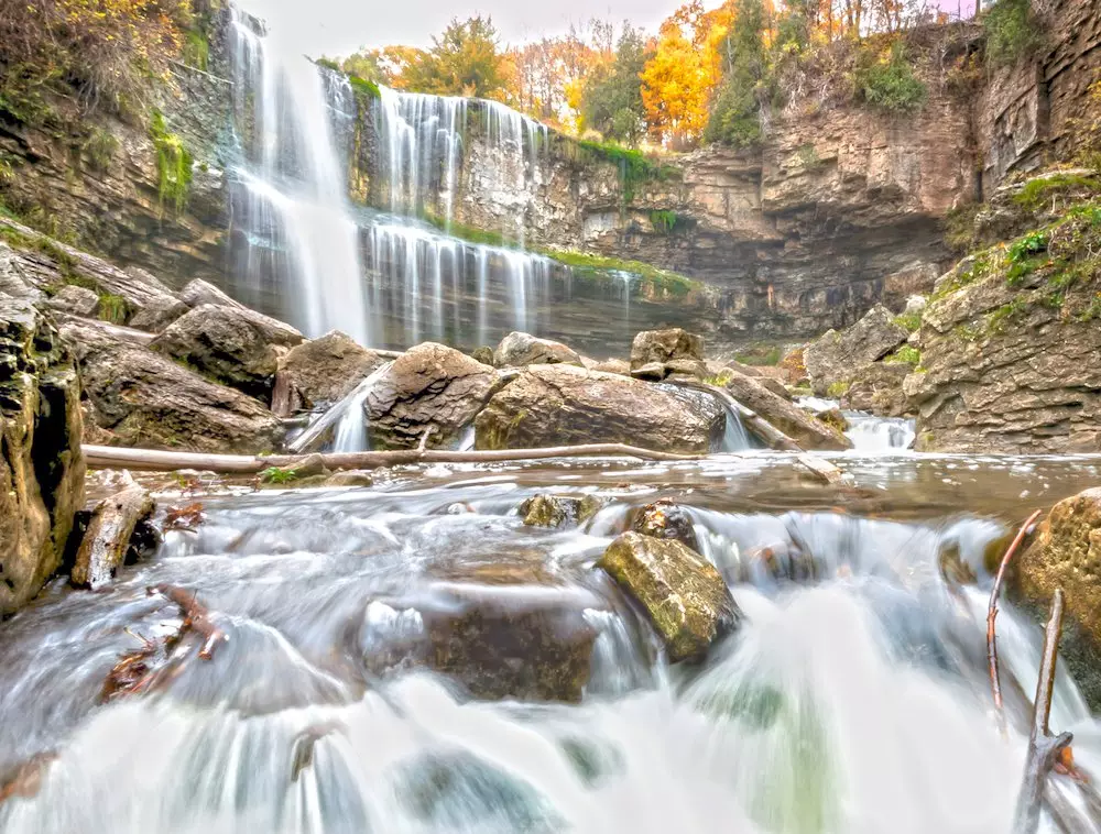 50 Mil biss Minn Niagara Falls Tinsab il-Kapitali Vera tal-Kaskata tad-Dinja 29609_8