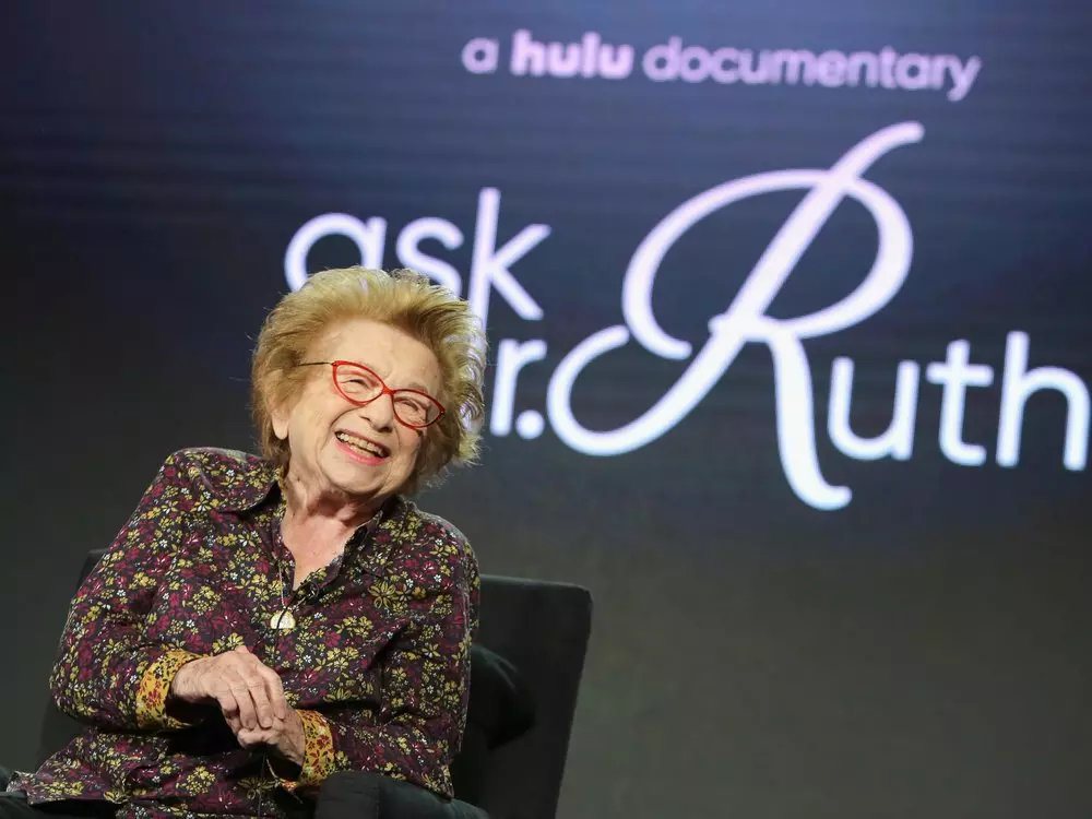 Dr Ruth