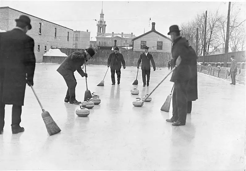 Muškarci curling