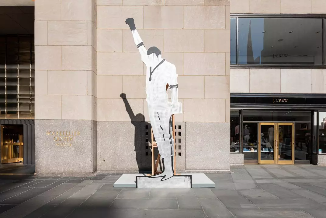 The Striking New Artworks That Follow Rockefeller Center's Grand Tradition of Public Art 30144_12