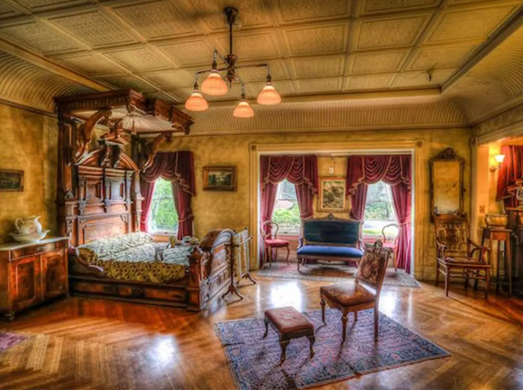 اتاق خواب اصلی خانم وینچستر