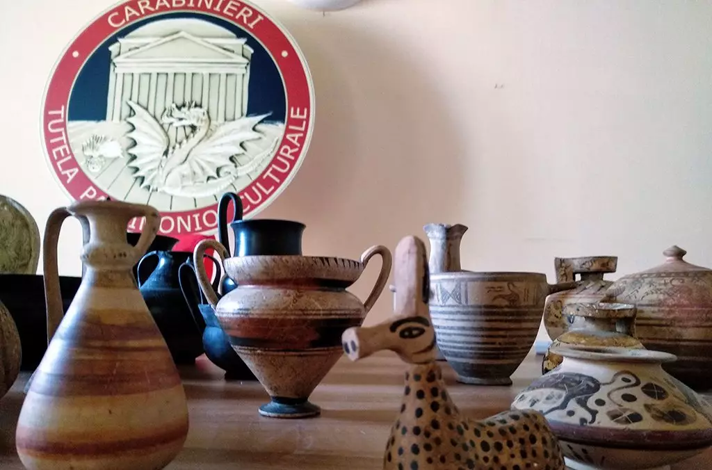 Władze odzyskują 19 000 artefaktów z międzynarodowego żądła handlu antykami 30500_2