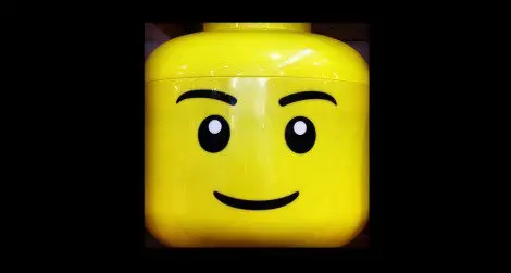 Lego-face-anry-470.jpg