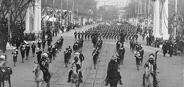 Šest indijskih poglavica na inauguracionoj paradi predsjednika Rooseveltsa 1905