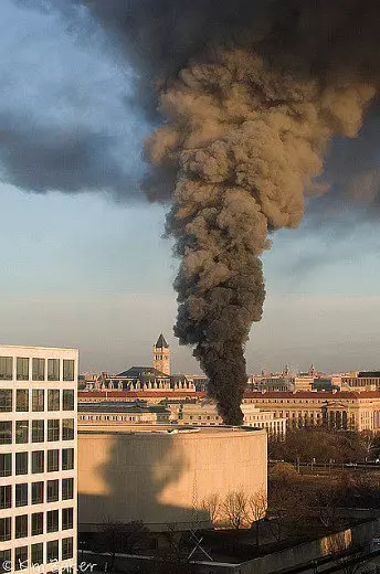 20110520110706tour-de-refroidissement-incendie-histoire-naturelle.jpg