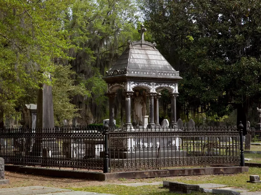 I-Old Live Oak Cemetery