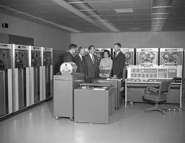 IBM7090