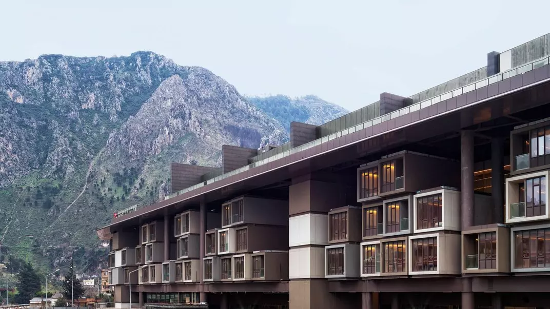 Tsev khaws puav pheej Hotel Antakya sab nrauv