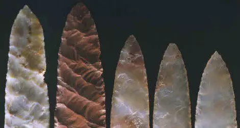 O povo Clovis era conhecido por suas distintas pontas de flecha de pedra.