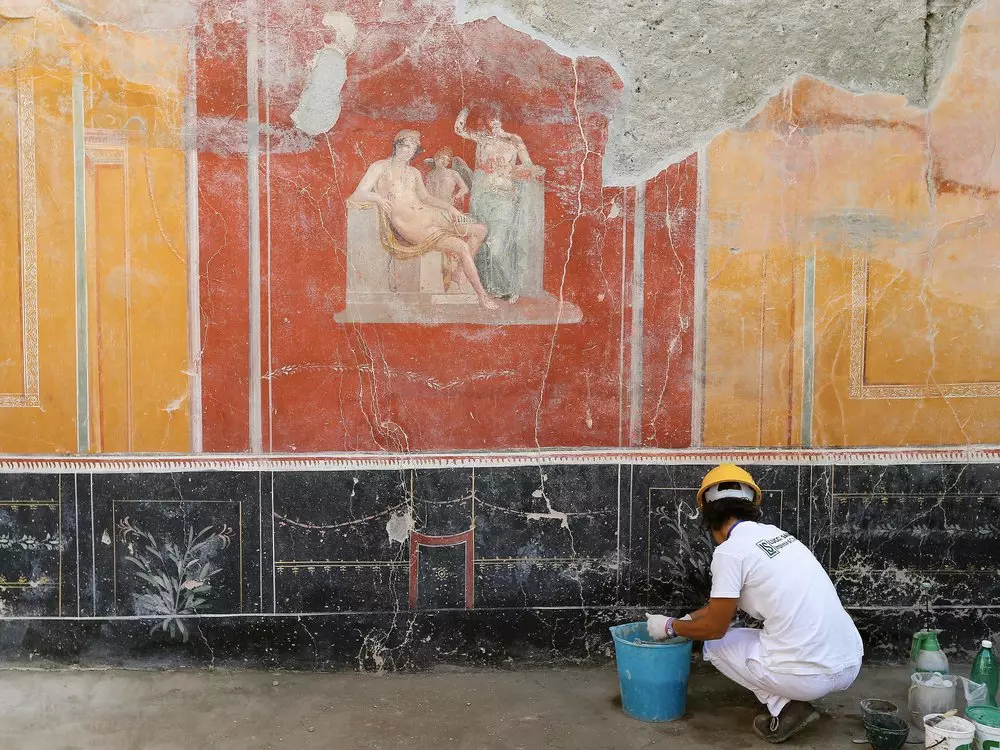 Pompeii fresco