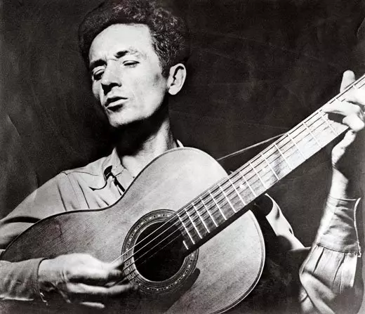 Tillykke med 100-års fødselsdagen, Woody Guthrie! 32299_3