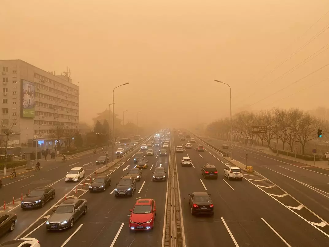 Commute nyob rau hauv sandstorm