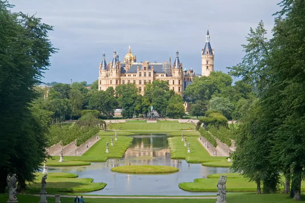 Vizitați șapte castele din cărți de povești din Germania 32655_16