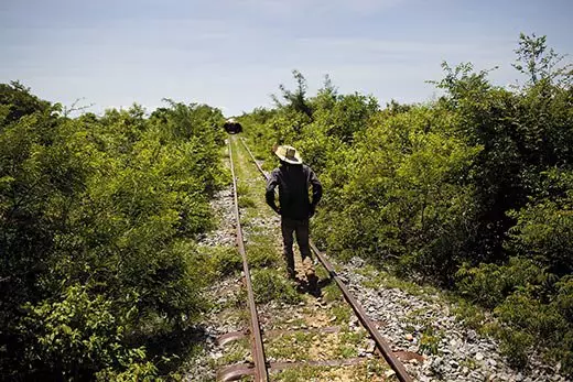 Qbid tal-Ferrovija tal-Bambu 32748_9