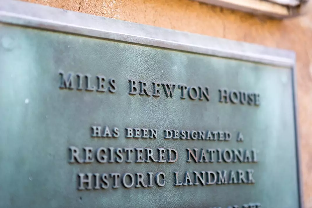 चार्ल्सटन के ऐतिहासिक वास्तुकला को बचाने के लिए एक जुनून के साथ प्रत्ययवादी