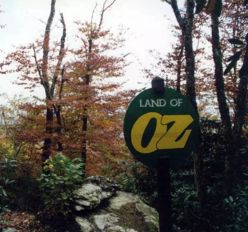 Land of Oz Theme Park sil syn Emerald Gates tydlik opnij iepenje