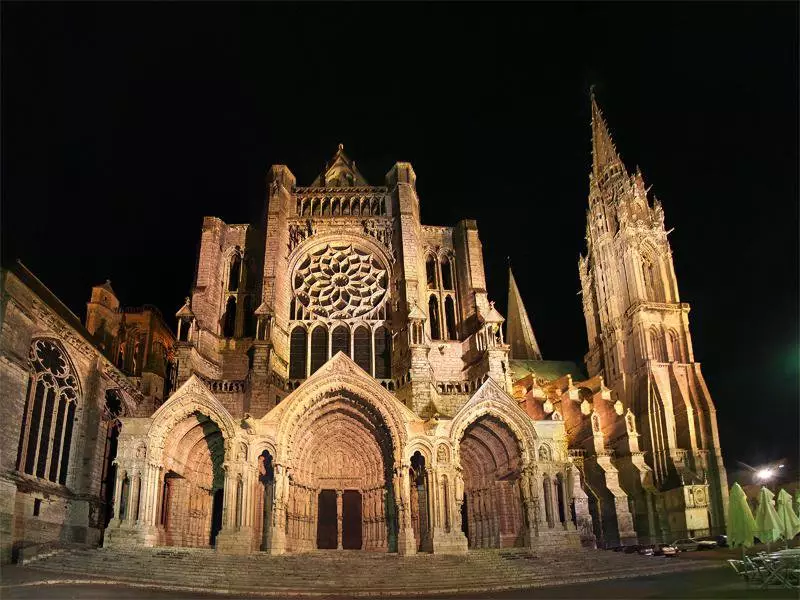 Cathedrale ya Chartres