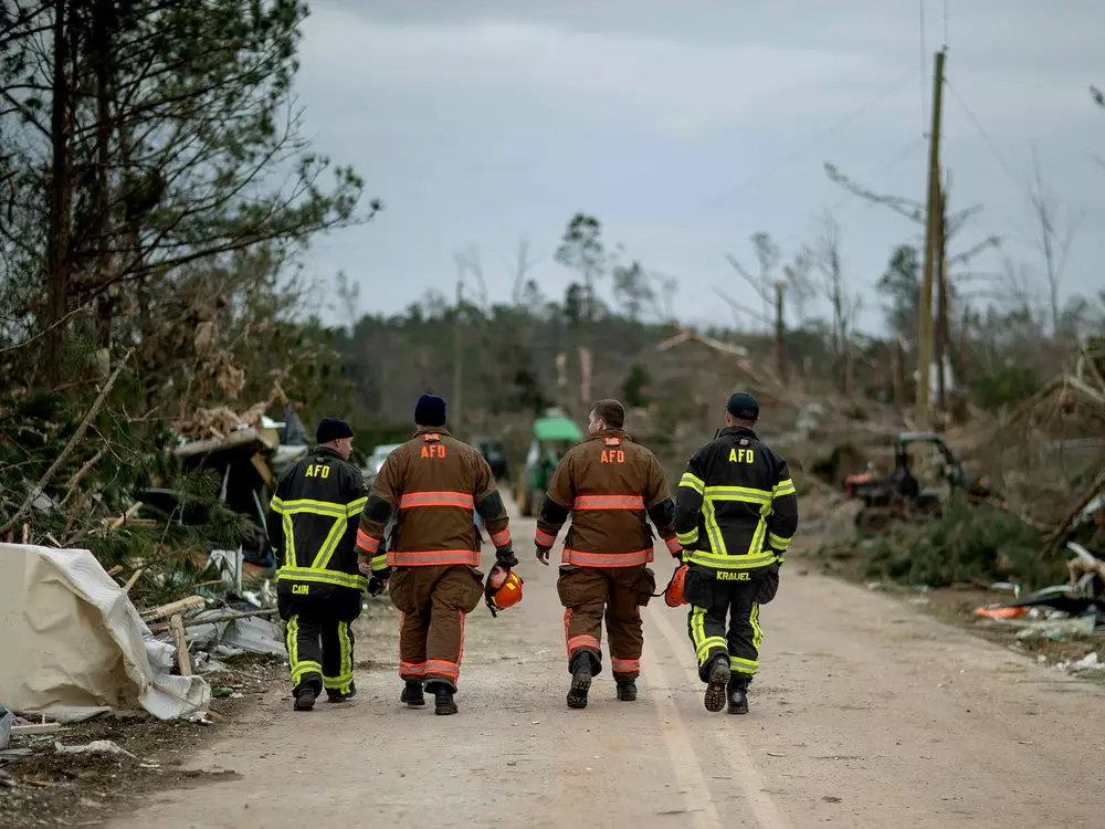 Der tödlichste Tornado-Ausbruch seit sechs Jahren trifft den Südosten