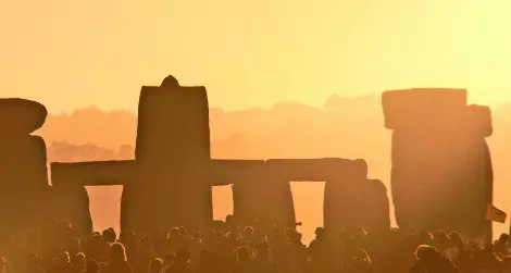 世界各地慶祝夏至的六種方式