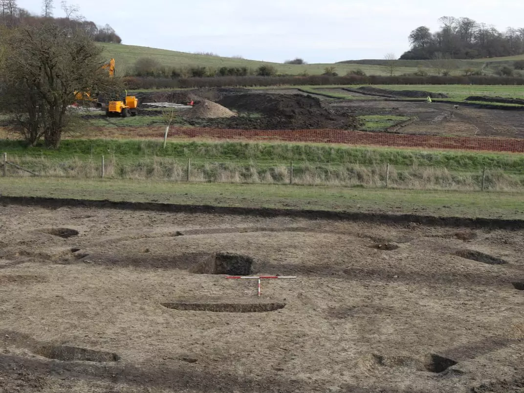 Vestiges d'une colonie de l'âge du fer, une villa romaine découverte en Angleterre 33919_2