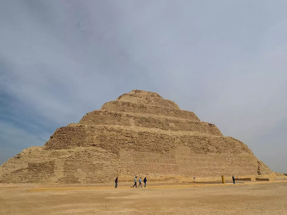 Egypts eldste pyramide gjenåpner for offentligheten etter 14-års pause