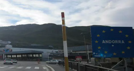 Andorra sachita khama