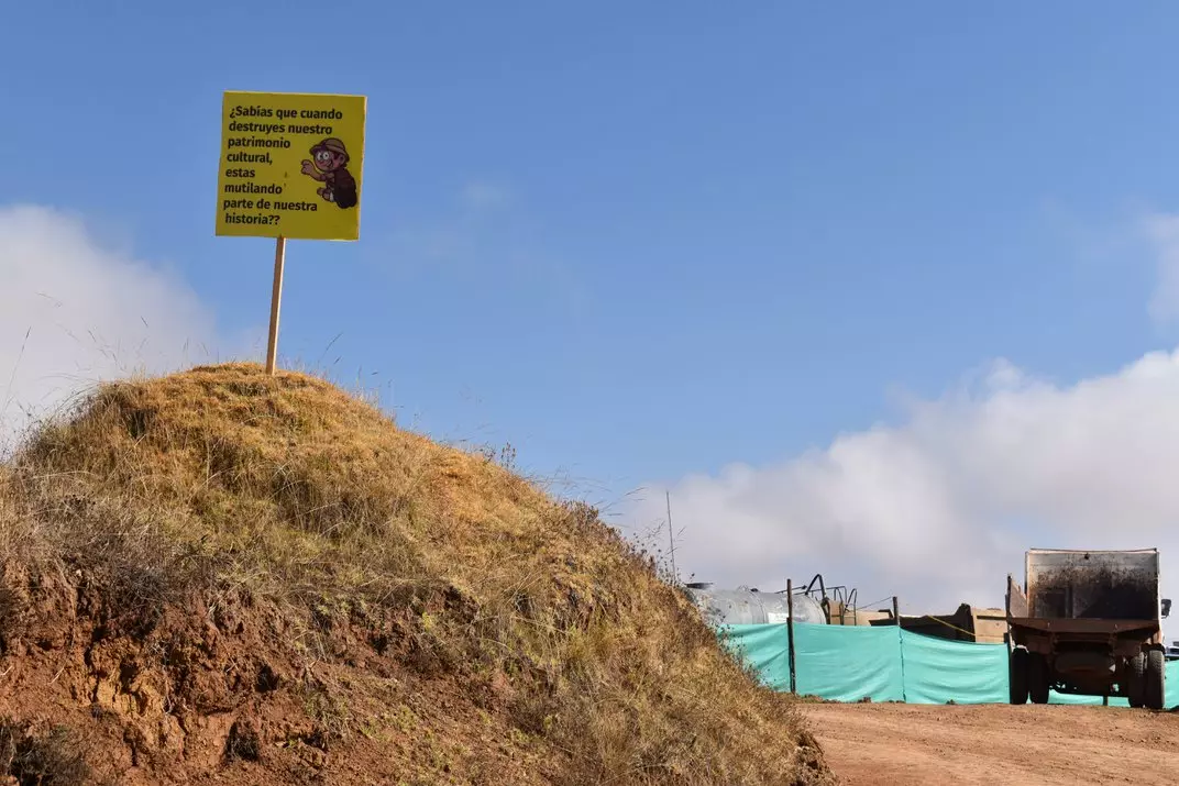 Mūšis į kalną, kad Peru neleistų statyti naujo oro uosto netoli Maču Pikču