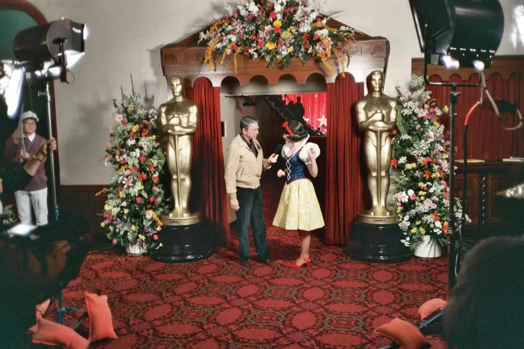 Սմիթսոնյան ֆոլկլորիստը խորանում է Օսկար մրցանակաբաշխության ծեսերի և պարգևների մեջ