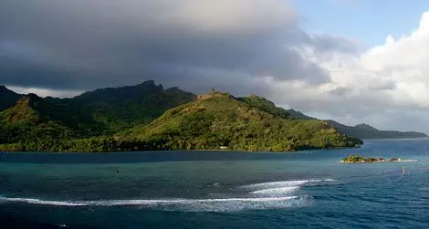 Huahine i södra Stilla havet