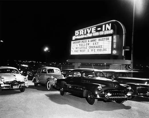 Història del Drive-in Theatre