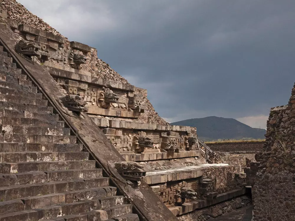 IUNI2016_C03_Teotihuacan.jpg