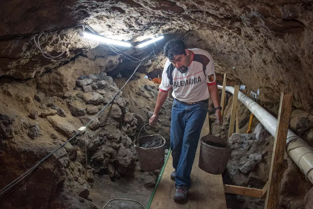 Um túnel secreto encontrado no México pode finalmente resolver os mistérios de Teotihuacán 34378_16