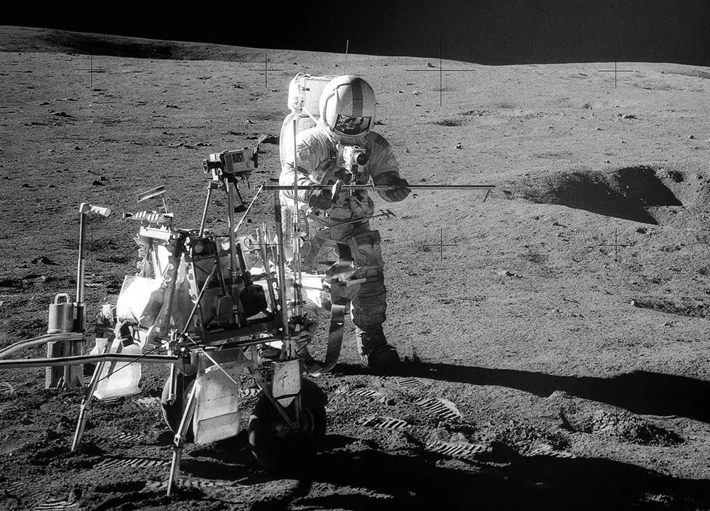 Shepard trên mặt trăng