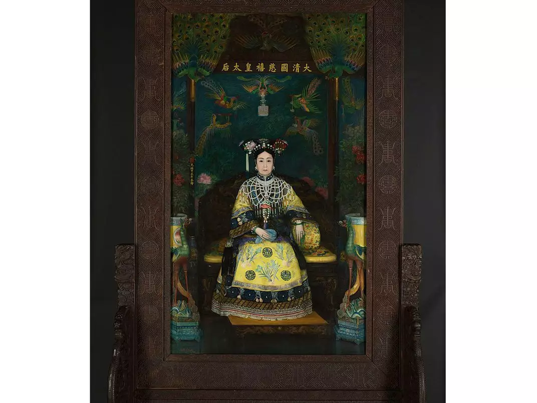 Empress Dowager Cixi nataon'i Katharine Carl, 1904