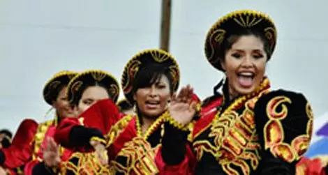 Ngagungkeun Suma Qamaña, atawa hirup ogé, dina Festival Bolivian Sabtu ieu