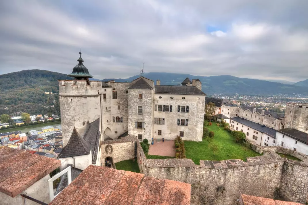 Αυτά τα εκπληκτικά, λιγότερο επισκέψιμα κάστρα στην Ευρώπη είναι βγαλμένα από παραμύθι 36142_20