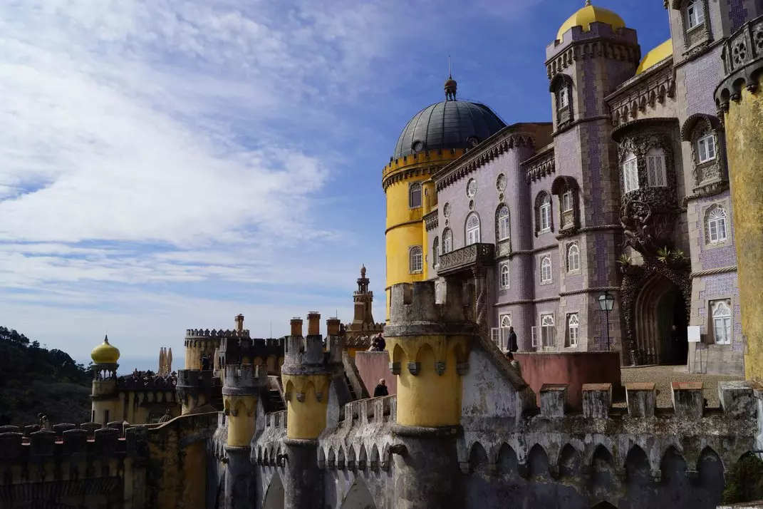 Aquests castells impressionants i menys visitats a Europa són directament sortits d'un conte de fades 36142_5