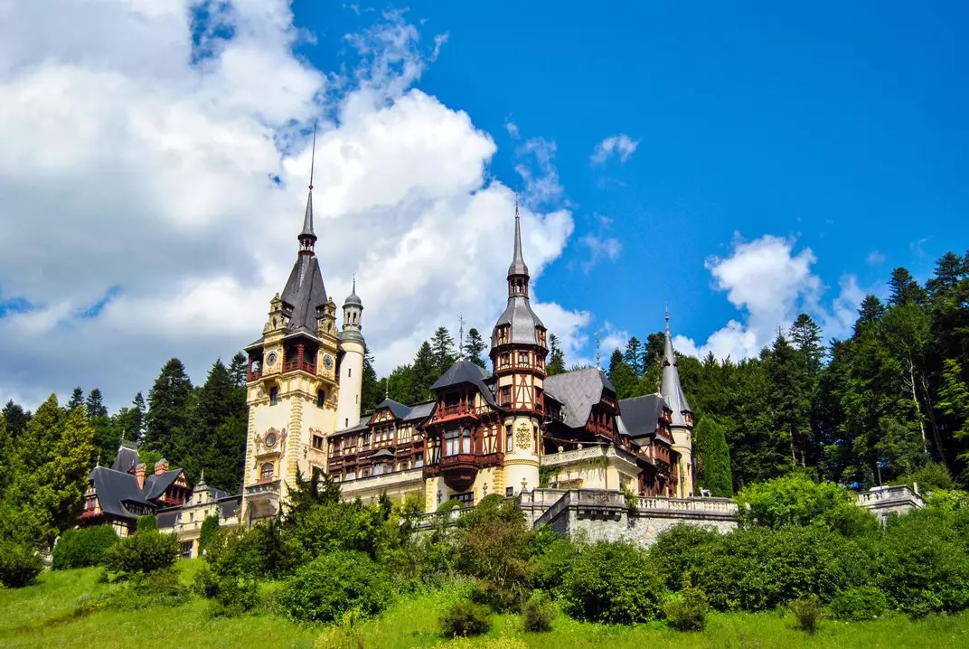 Questi splendidi castelli meno visitati in Europa sono usciti da una fiaba 36142_50