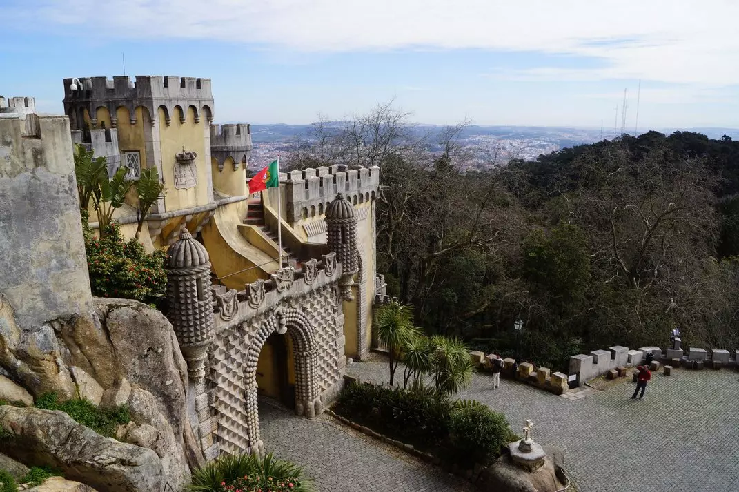 Aquests castells impressionants i menys visitats a Europa són directament sortits d'un conte de fades 36142_6