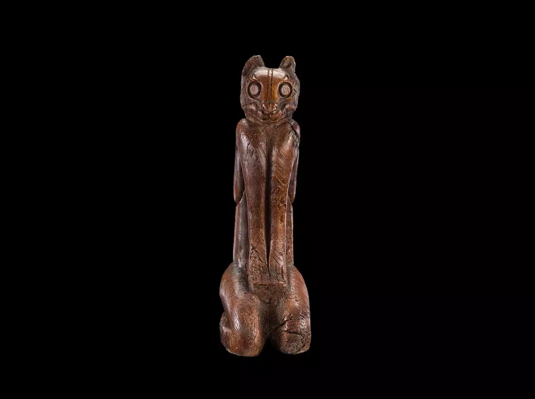 This Hand-Carved Panther Statuette Embodies a Lost Civilization’s Harmony With Nature 36435_2