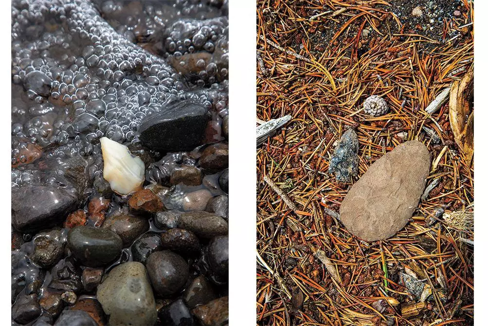 A white chert flake and an obsidian arrow point