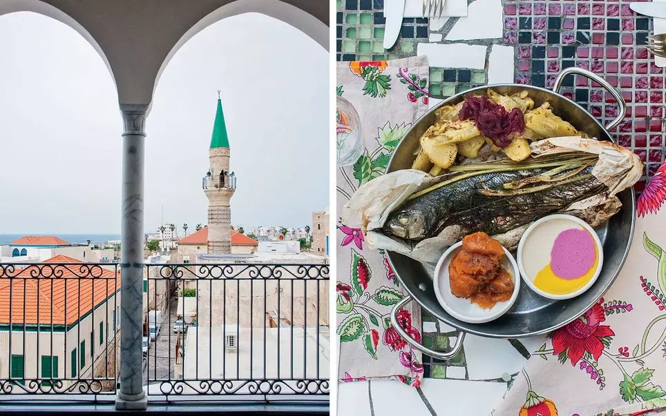 De Minaret vun der Al-Jazzār Moschee