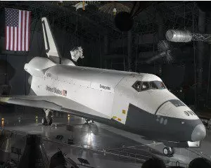 Enterprise, Udvar-Hazy'de Discovery ile değiştirilecek.