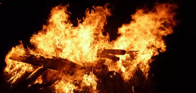 Noi cercetări sugerează că hominidele incendiau cu cel puțin un milion de ani în urmă.