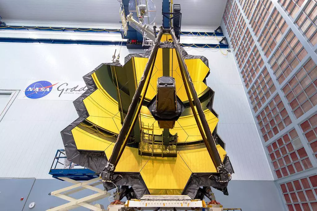 Kyk Wetenskaplikes Freeze and Shake the James Webb Space Telescope 37514_7