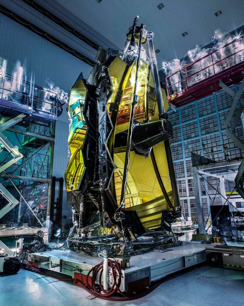 Sjoch Wittenskippers Freeze and Shake the James Webb Space Telescope 37514_8