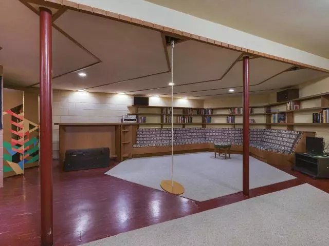 Una casa de Minnesota dissenyada per Frank Lloyd Wright està a la venda, mobles originals i tot 37725_2