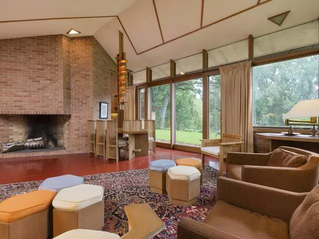 Una casa de Minnesota dissenyada per Frank Lloyd Wright està a la venda, mobles originals i tot 37725_4