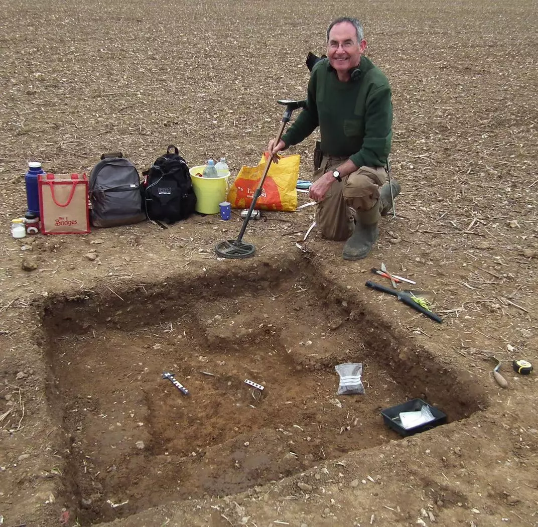 Kerels met metaaldetectoren ontdekken stukjes Britse geschiedenis 38007_2